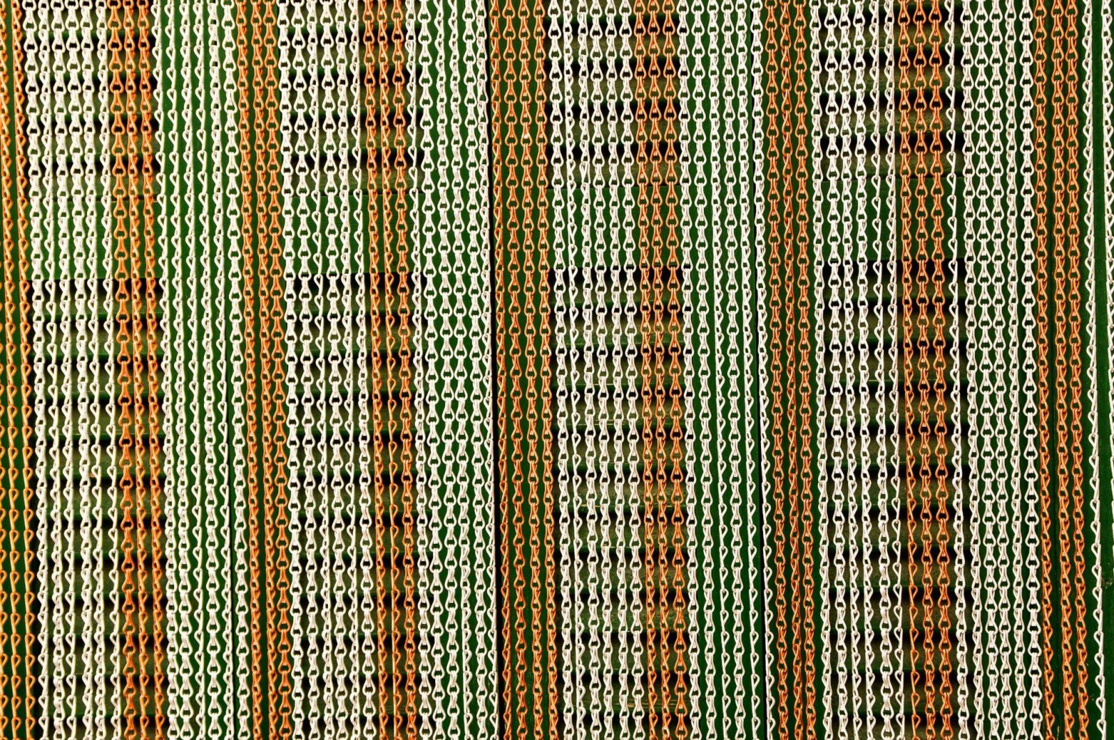 Fly Screens in Grimsby | Chain Screen Cleethorpes